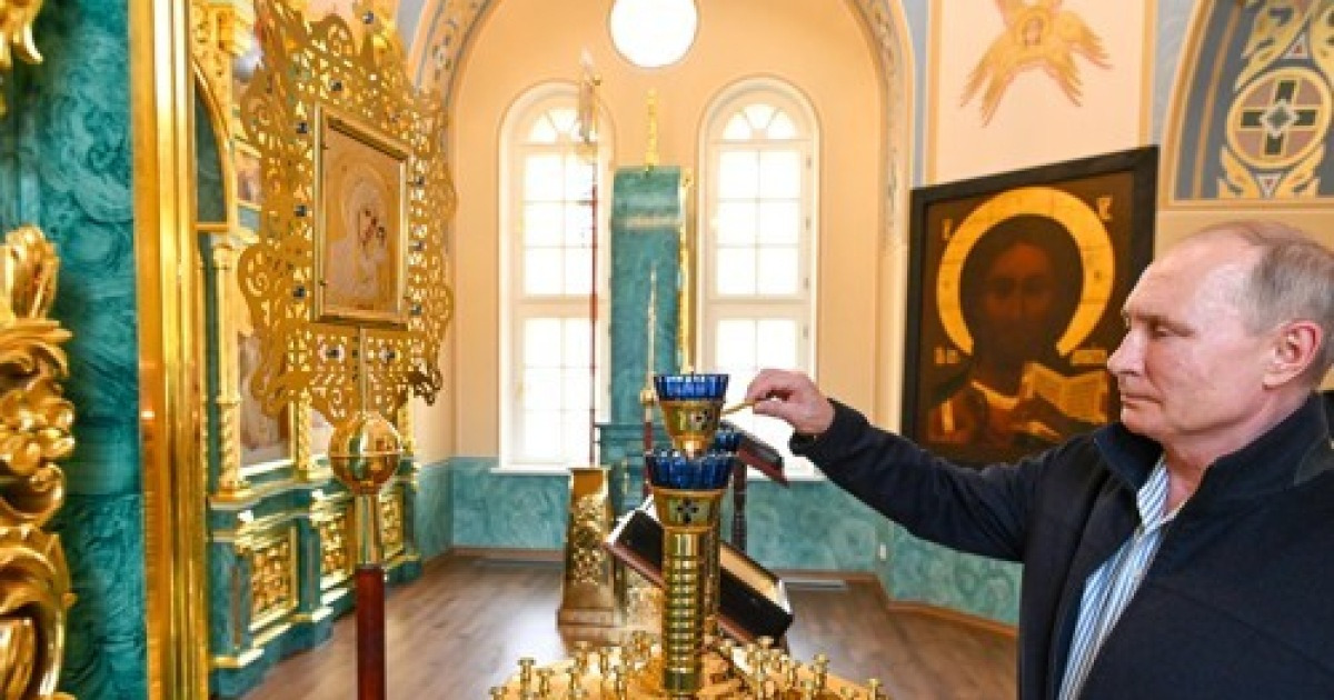 RUSSIA PUTIN RELIGION