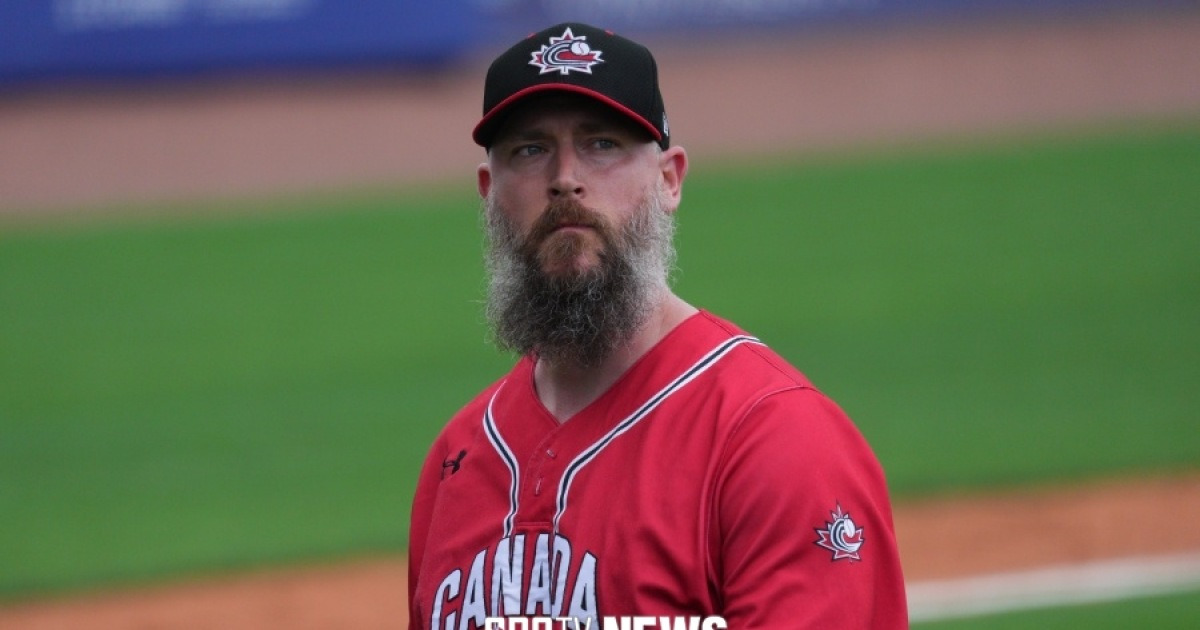 은퇴한 TV 해설가, 올림픽 준비하다 158km 찍고 'ML 복귀'