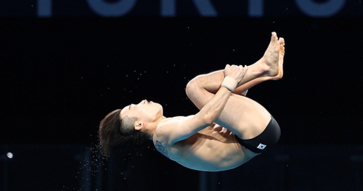 Woo Ha-ram advances to diving semifinals after 7th-place finish