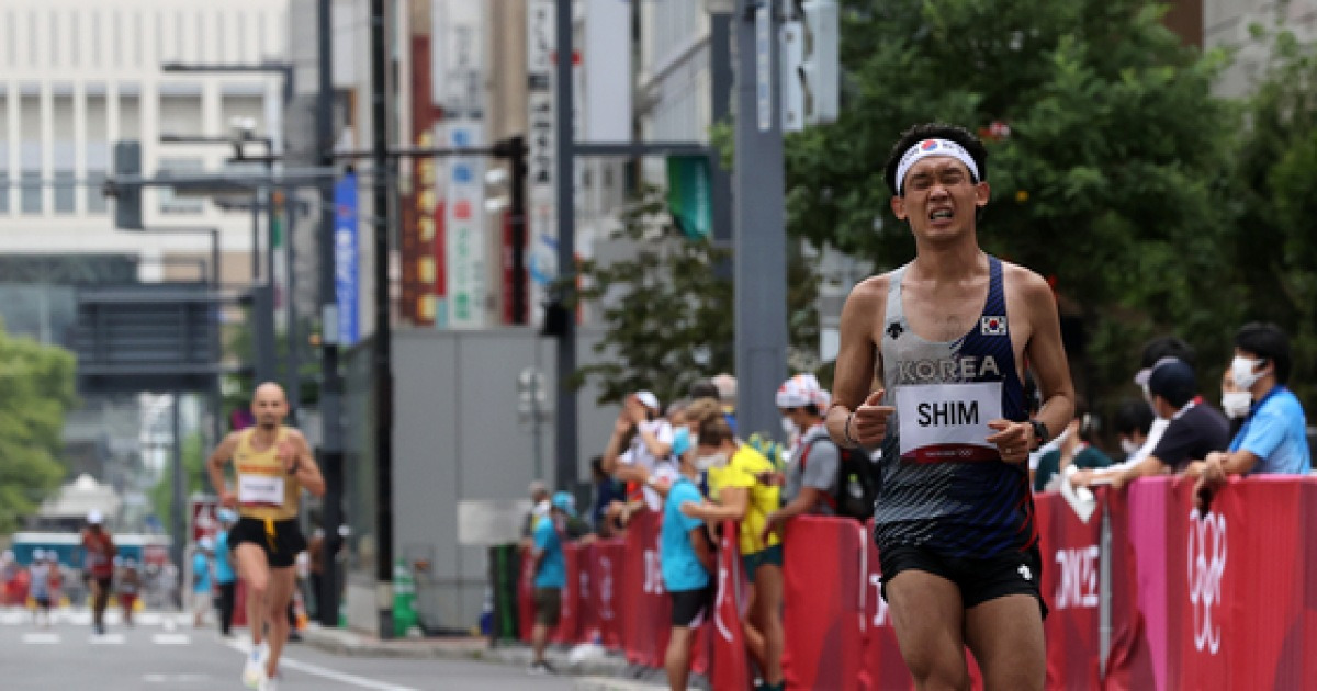 Shim Jung-sub finishes 49th in men's marathon