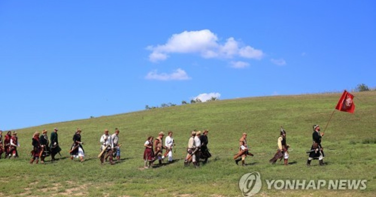 HUNGARY CUSTOMS AND TRADITIONS WORLD EQUESTRIAN ARCHERY DAY