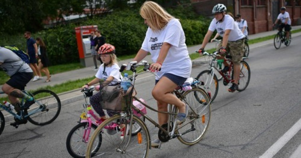 POLAND INSURGENT CRITICAL BICYCLE MASS