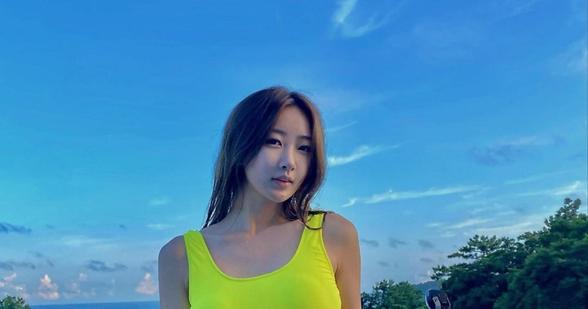 '173cm 50kg' 달수빈, 과감+아찔 절개 수영복 자태 "섹시 스파이시"