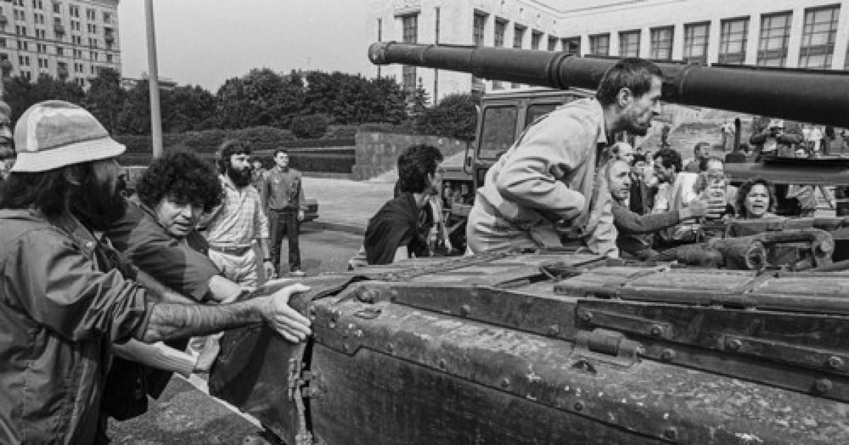 (FILE) RUSSIA ANNIVERSARY OF FAILED SOVIET COUP ATTEMPT