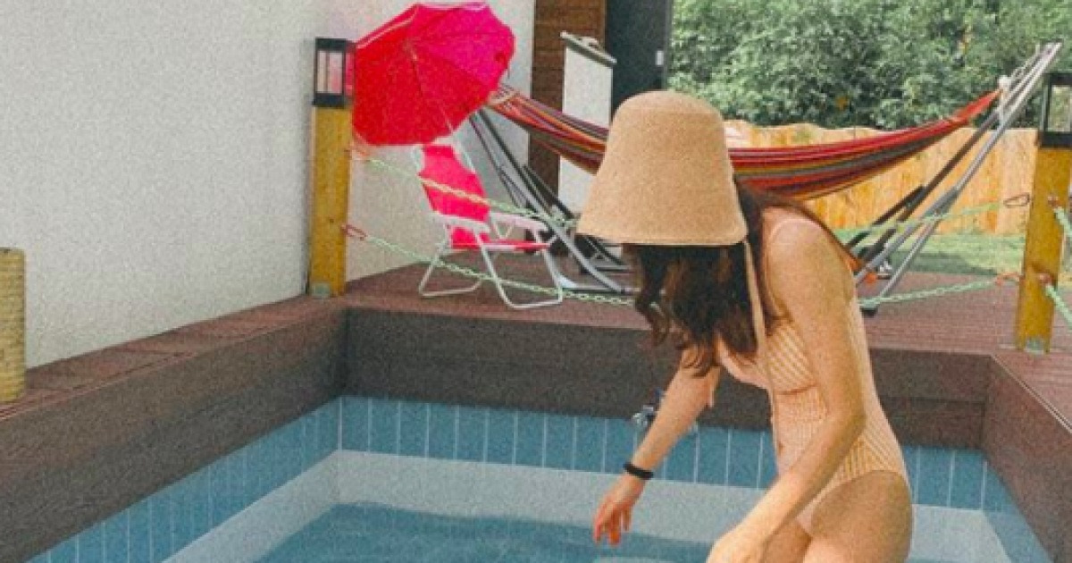 49kg 김준희, 살 빠지더니 놀라운 45세 수영복 핏 "휴가 끝!"