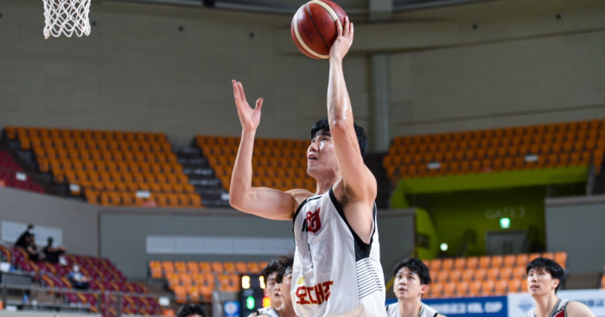 KT, KGC에 36점차 완승..컵대회 첫 승