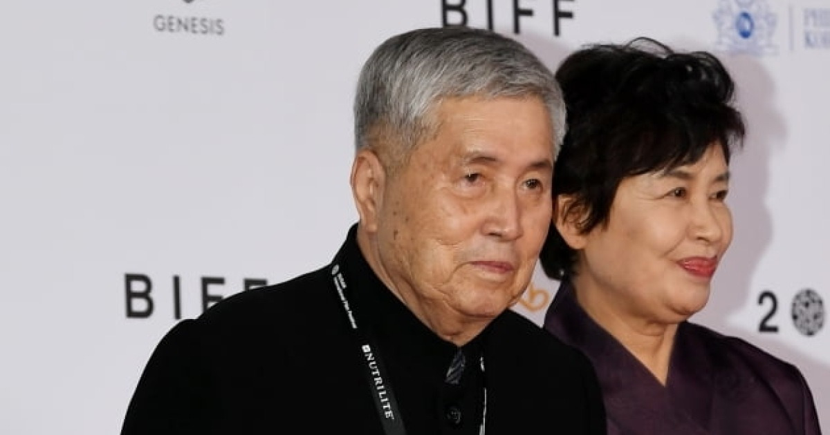 [TEN 포토] 임권택 감독 '올해의 아시아영화인상 수상'(BIFF)