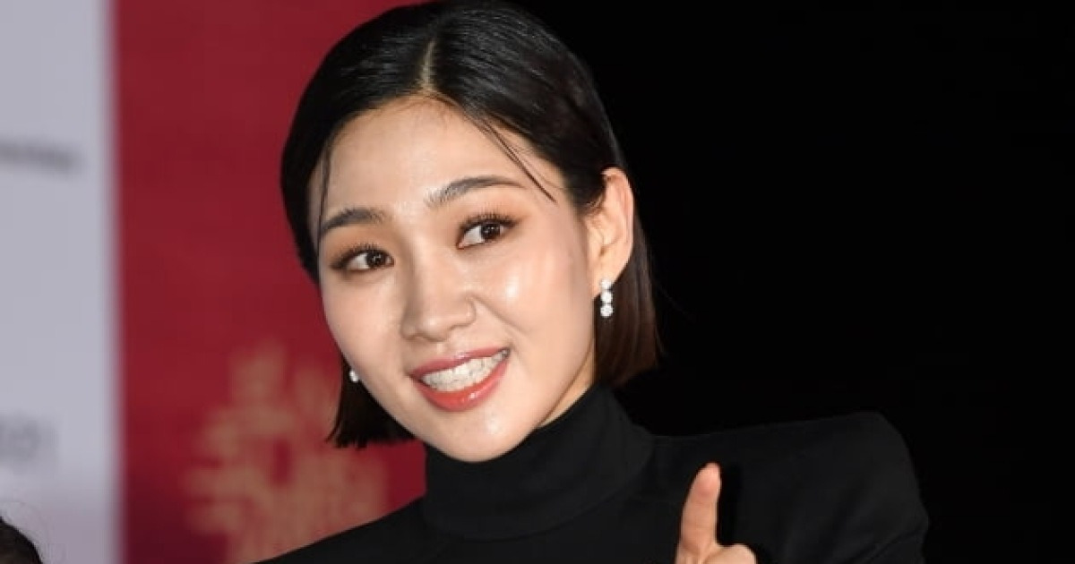 [TEN 포토] 최희서 '다정하게 친절한 손짓'(BIFF)