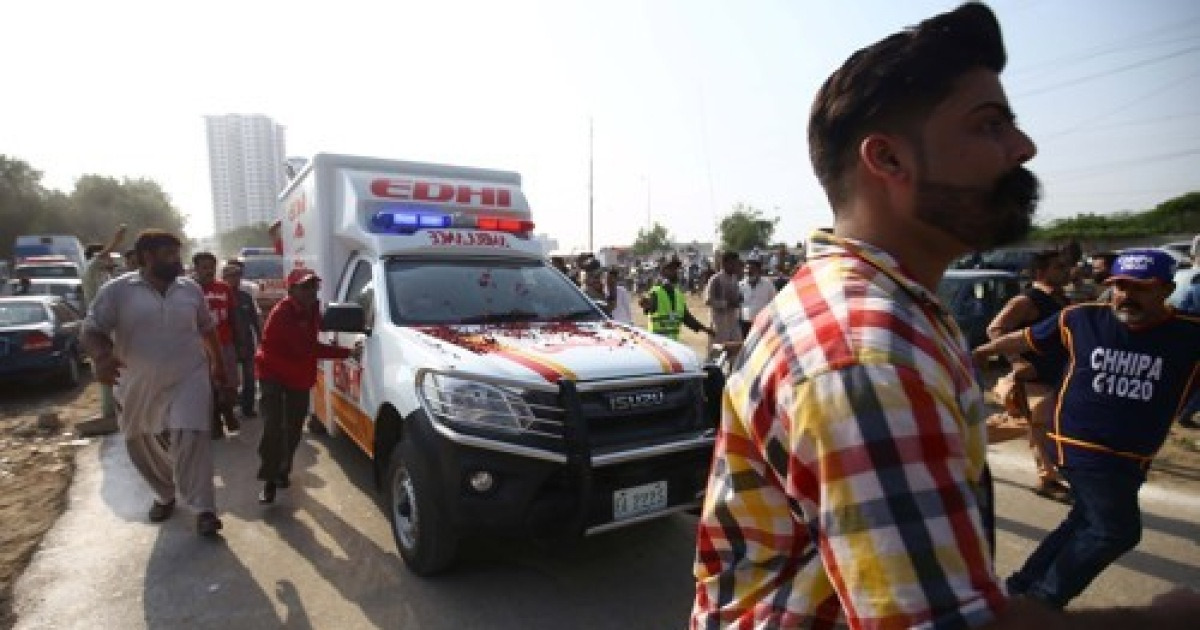 PAKISTAN UMER SHARIF