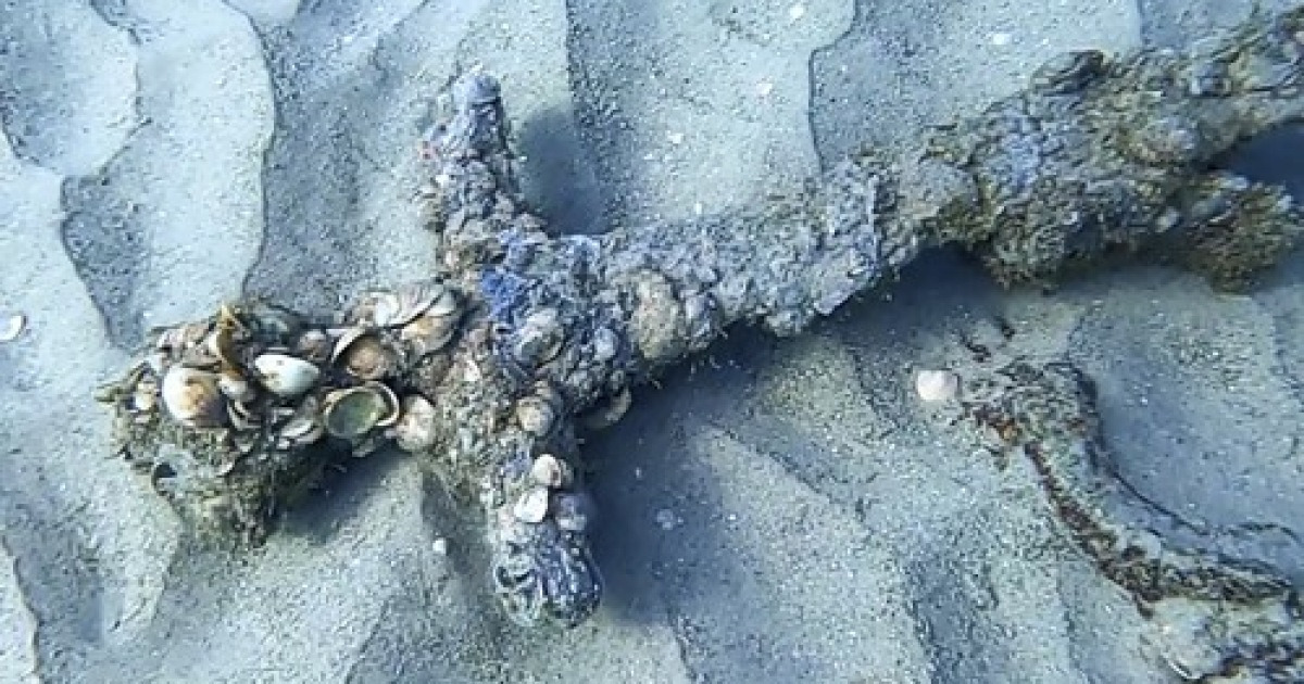 ISRAEL ARCHAEOLOGY CRUSADE SWORD