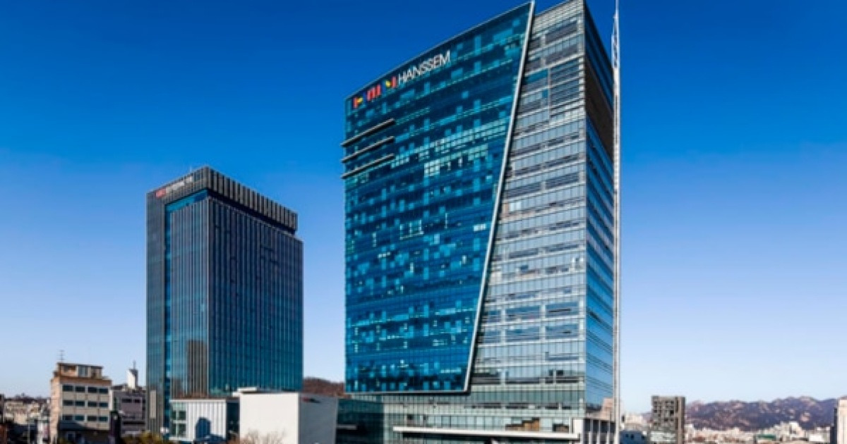 IMM PE, 한샘 인수 마무리..조창걸 명예회장과 주식매매계약 체결