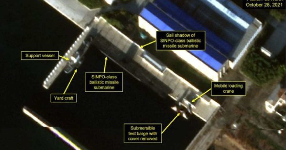 北, 또 SLBM 쏘나..38노스 "추가발사 준비 정황"