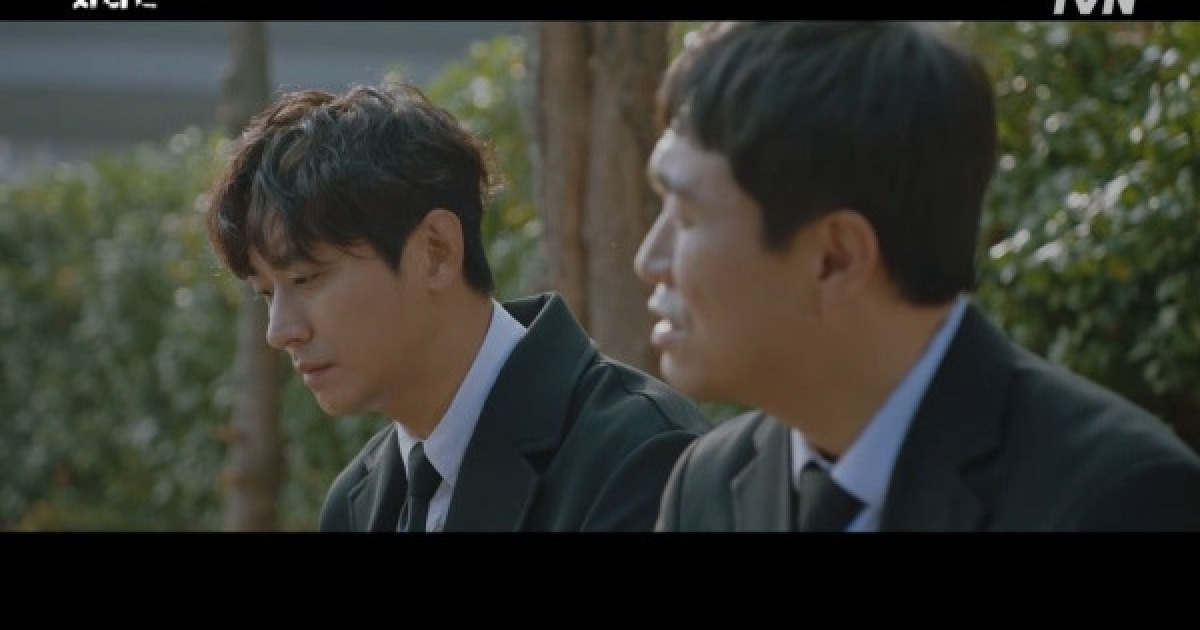 '지리산' 오정세 "전지현, 수해로 부모 잃어..시신 보면 힘들어 해"