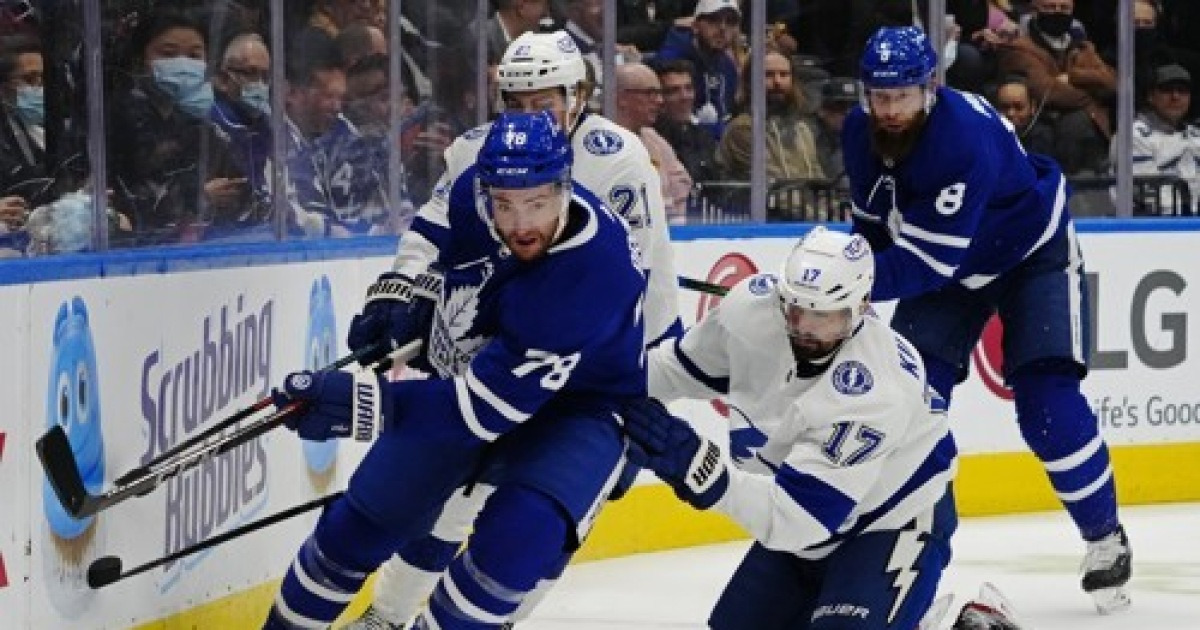 Lightning Maple Leafs Hockey