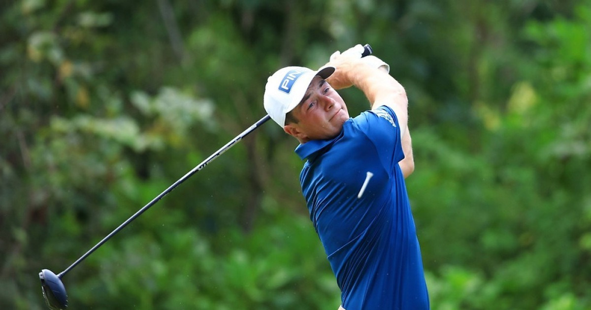 호블란, PGA 투어 WWT 챔피언십 3R 선두 도약..대회 2연패 기회