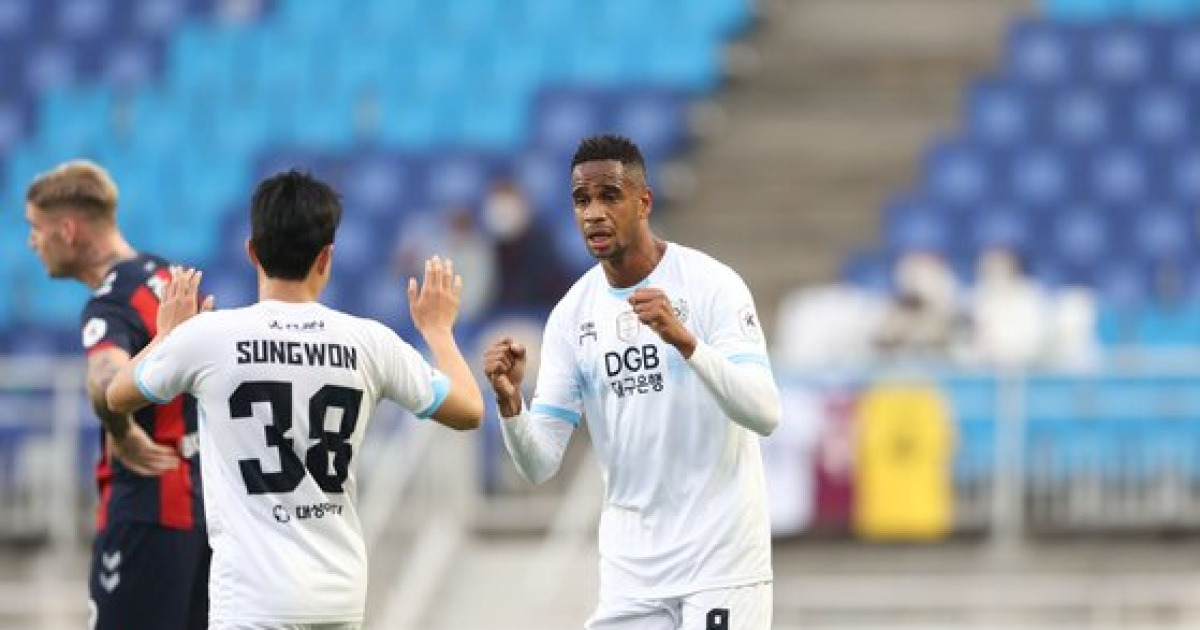 '멀티골' 에드가, K리그1 35R MVP..베스트팀은 FC서울