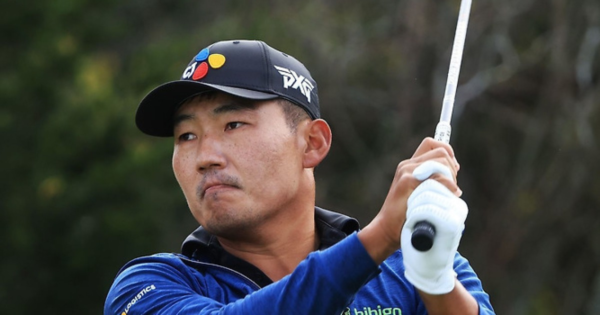 '섹튜플 보기 악몽' 강성훈, RSM 클래식 3R 공동 63위로 하락