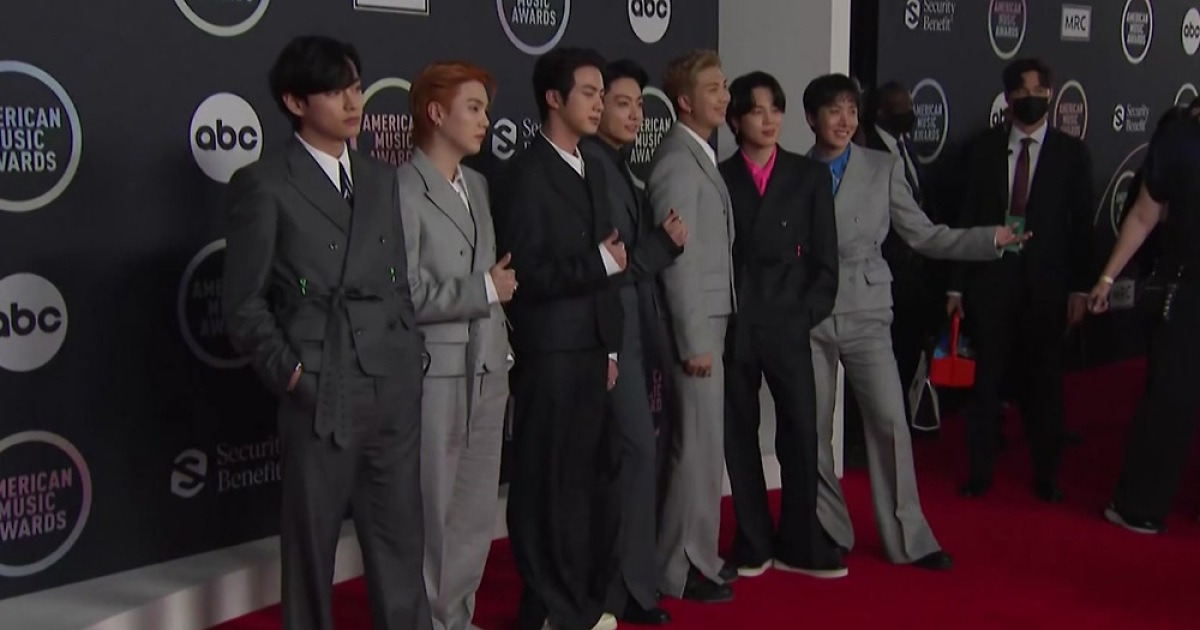 BTS, AMA '팝 그룹' 수상.."4년 연속 무대 올라 감사"