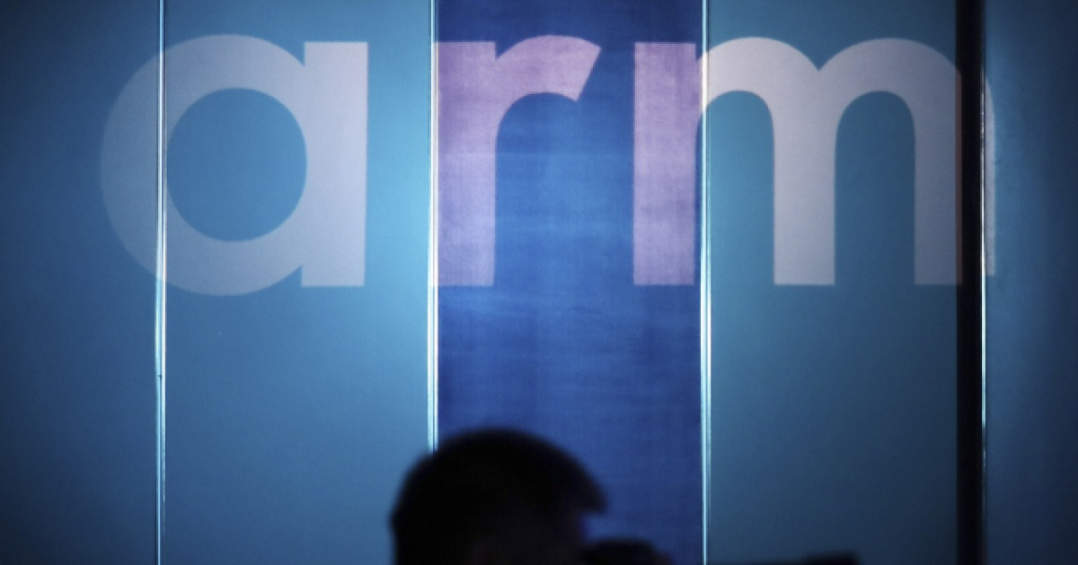 美FTC '엔비디아, ARM 인수' 제동..'반도체 메가딜' 좌초되나