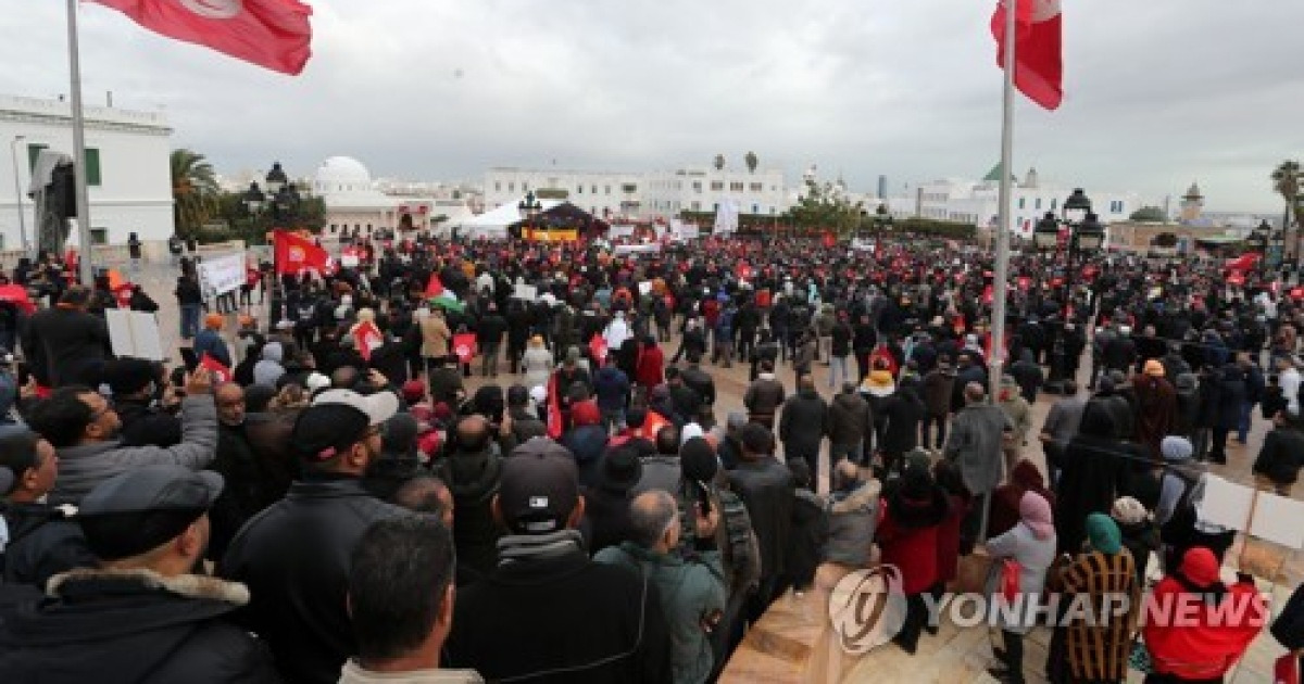 TUNISIA COMMEMORATES LEADER FARHAT HACHED