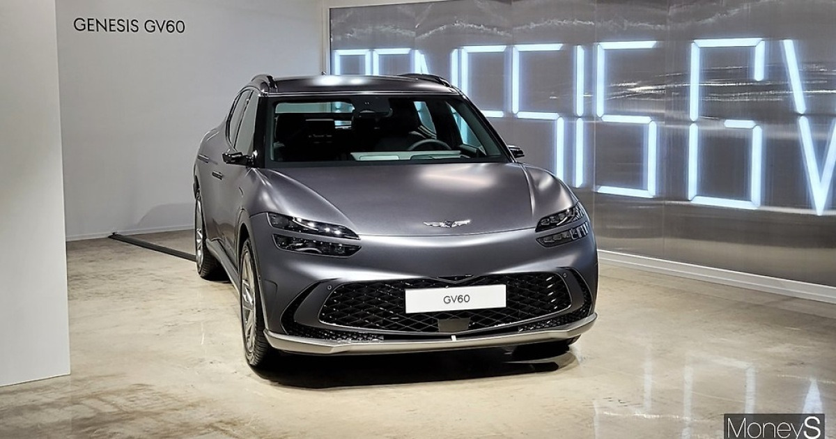 "1회 충전에 451km 달린다".. 자동차 기자의 선택은 '제네시스 GV60'