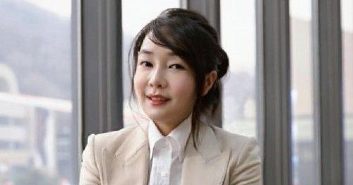 손혜원 김건희 사진 올리고 눈동자 커져 진혜원 성형 좋은 사례