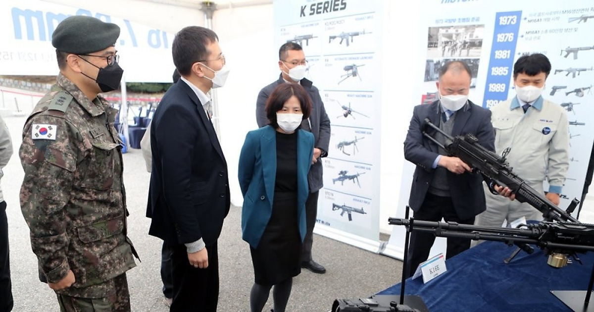 SNT모티브, 독자개발 K16 기관총 출하