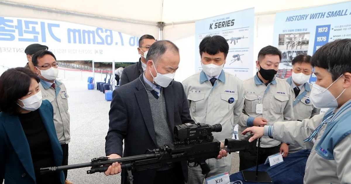 SNT모티브, 독자개발 K16 기관총 출하