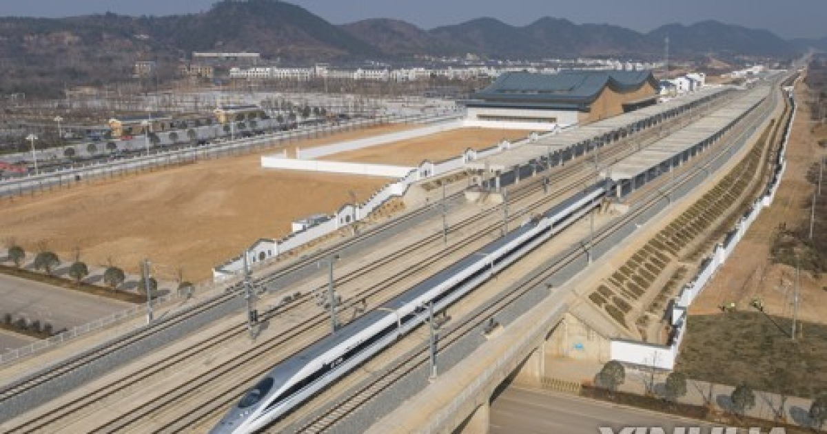 CHINA-ANQING-JIUJIANG-HIGH-SPEED RAILWAY-OPERATION (CN)