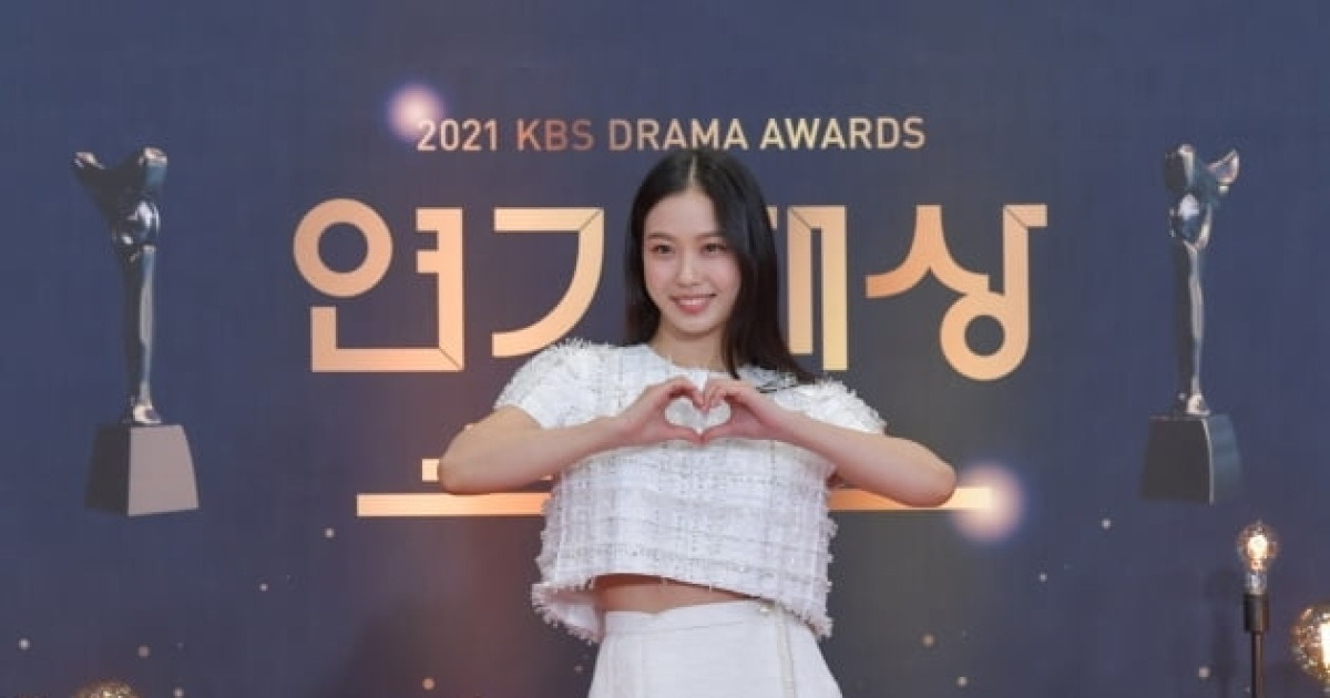 [TEN 포토] 고민시 '레드카펫 밝히는 미소' (KBS 연기대상)