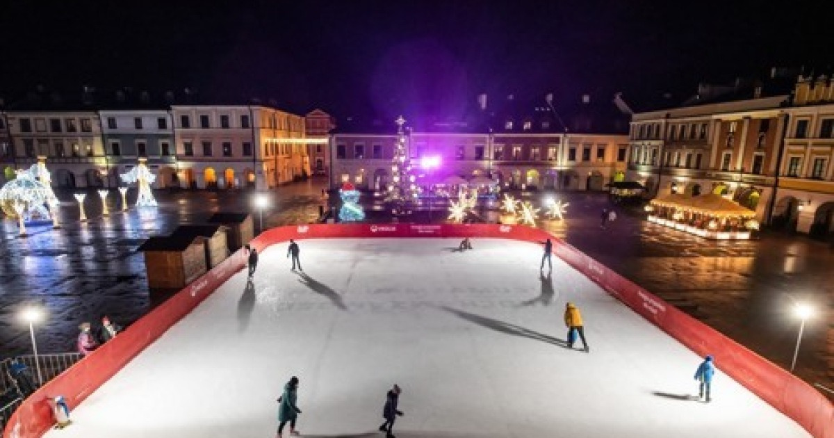 POLAND ICE SKATING