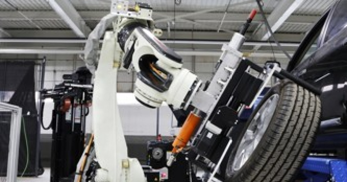 RoboTire Uses Automation and Advanced Technology to Revolutionize the ...