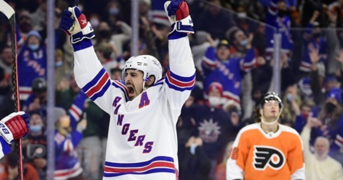 APTOPIX Rangers Flyers Hockey