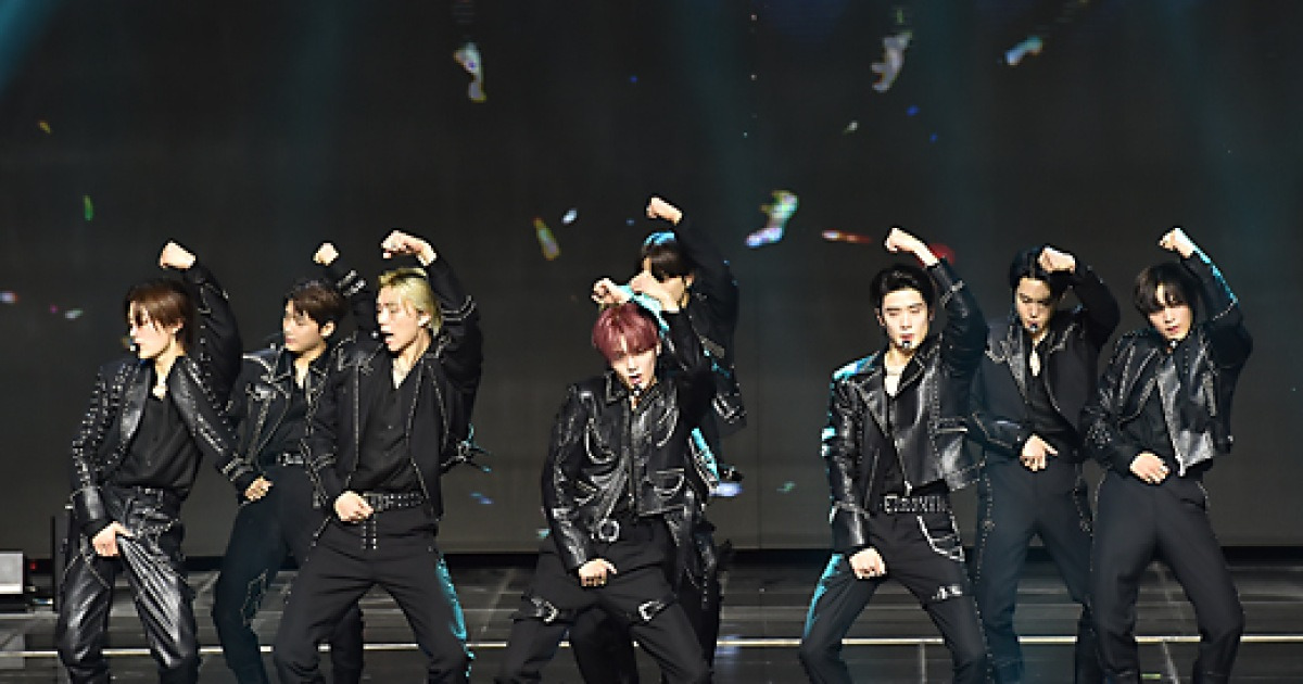 [MD포토] NCT127 '강렬한 퍼포먼스'