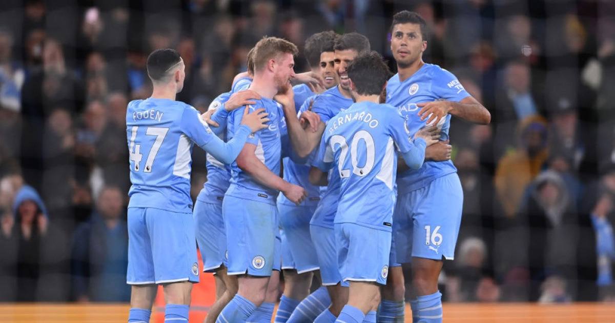 [EPL 24R] '마레즈-데 브라위너 골' 맨시티, 브렌트포드 2-0 격파..14경기 무패