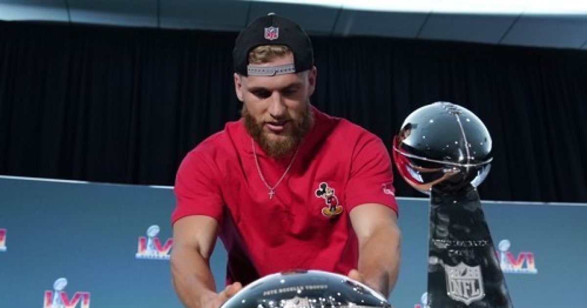 Super Bowl Champion Rams Football