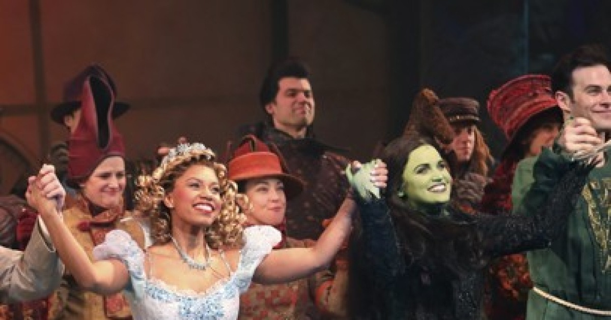 Brittney Johnson Takes Over Glinda Role in "Wicked"
