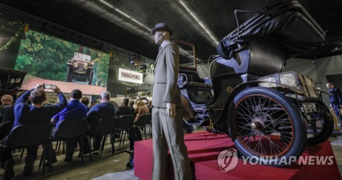 RUSSIA LAST TSAR CLASSIC CARS