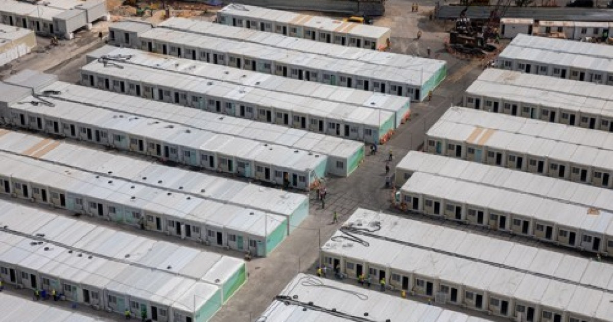 CHINA HONG KONG MAKESHIFT HOSPITAL
