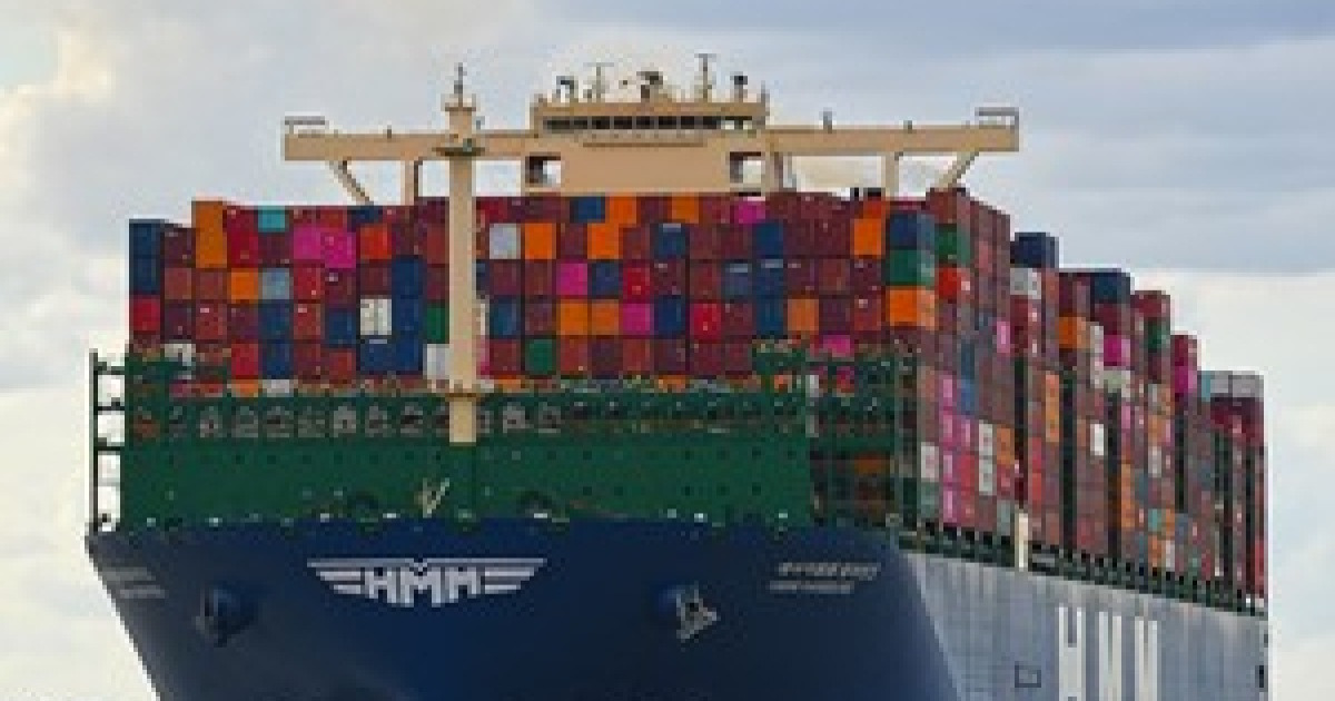 '물류 차질'에..HMM 14%↑1년만에 최대폭