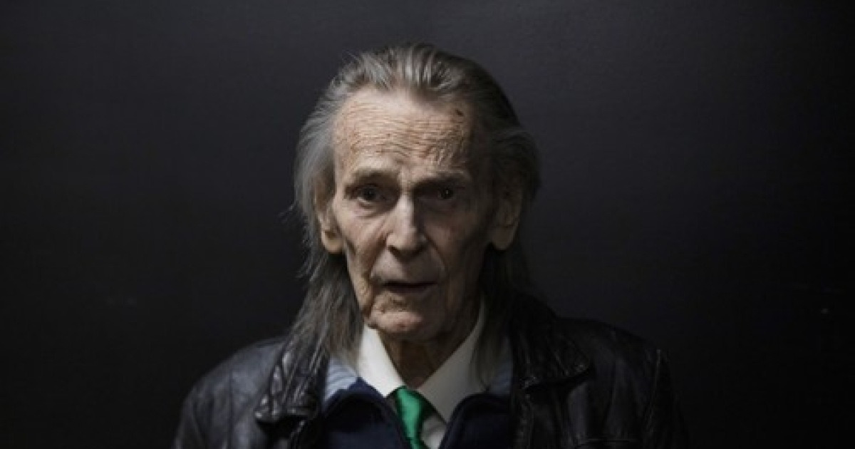 FILM Lightheaded Lightfoot