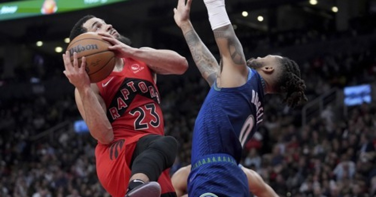 Timberwolves Raptors Basketball