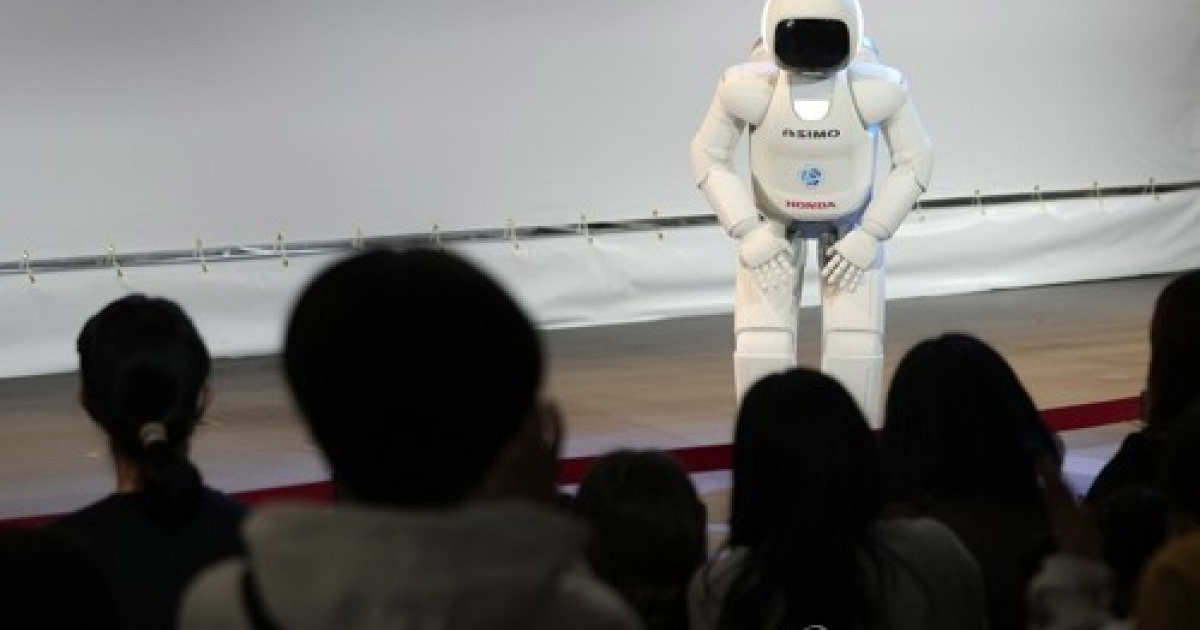 epaselect JAPAN ROBOT ASIMO RETIREMENT