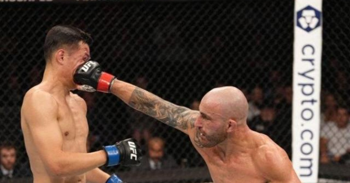 정찬성, 볼카노프스키에 4R TKO패..9년 만의 도전도 실패