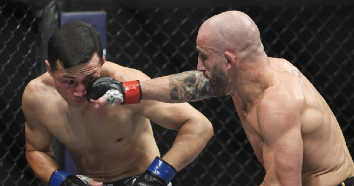 정찬성, 볼카노프스키에 4R TKO패