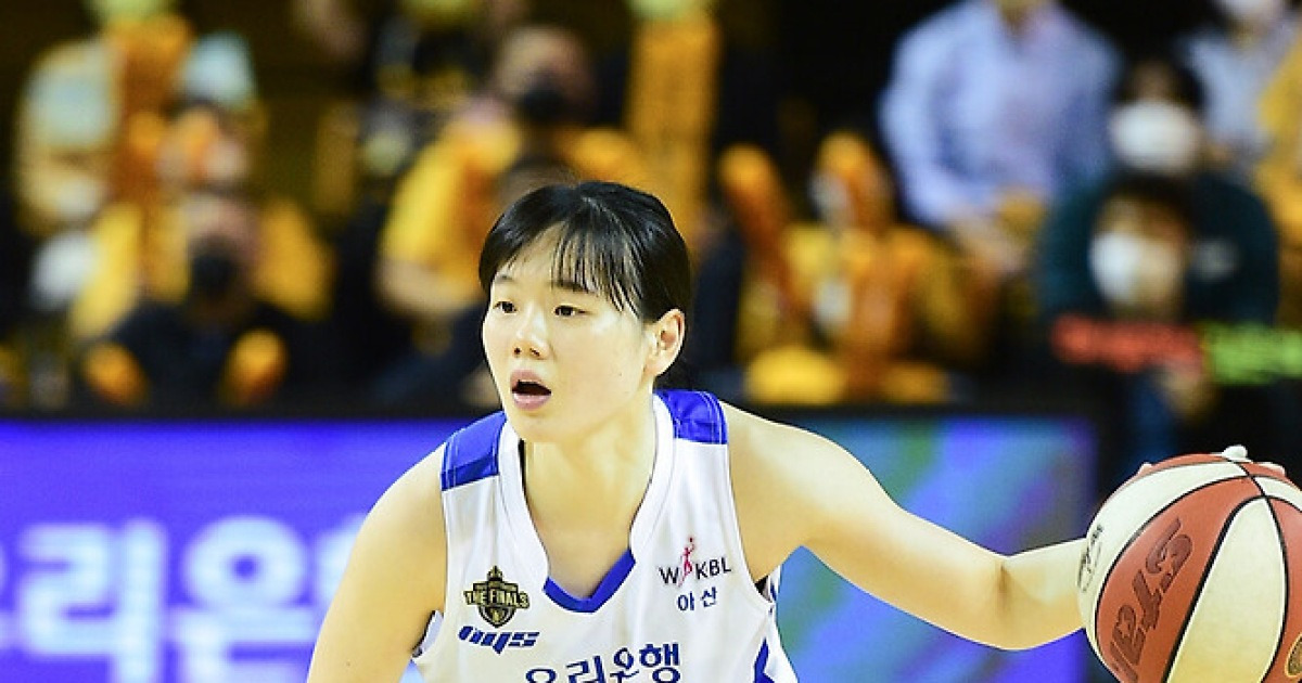 [WKBL FINAL] 역대 우리은행 소속 FINAL 한 경기 AS 공동 1위, 김진희가 털어놓은 아쉬움은?