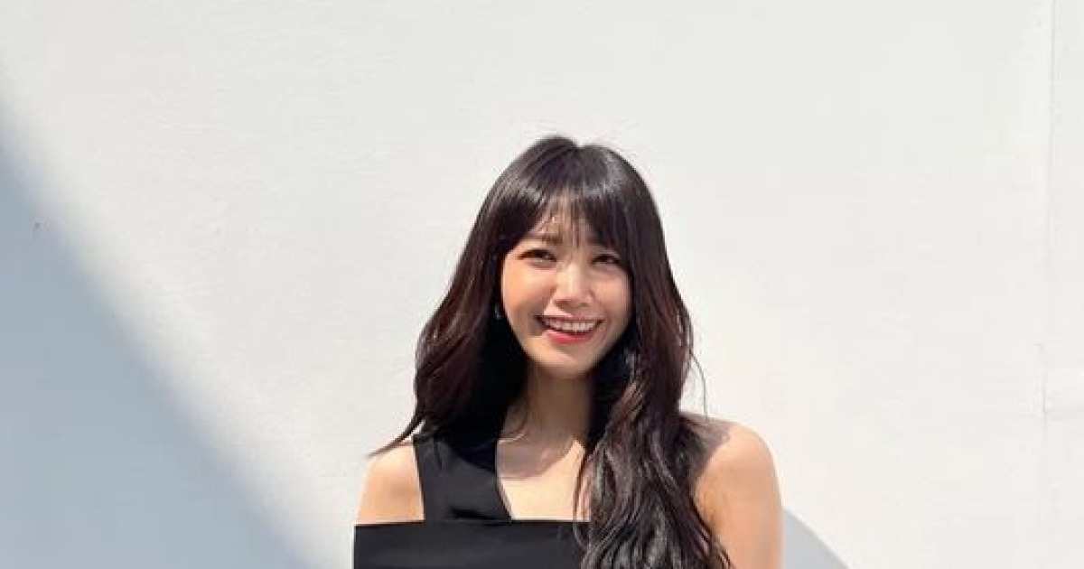 정은지, 163cm·47kg 인간 콜라병..역시 "한국의 킴 카다시안" [★SHOT!]