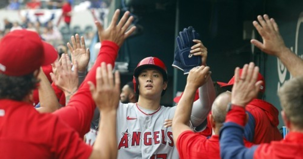 Angels Rangers Baseball