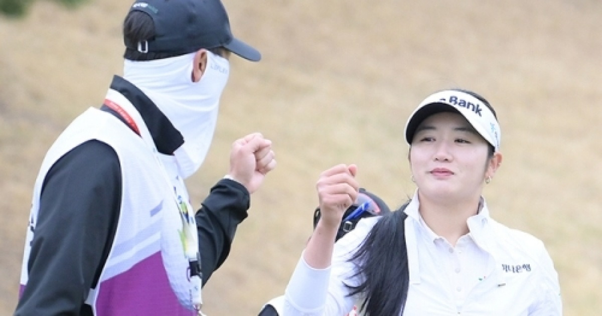 2003년생 루키 박혜준, KLPGA챔피언십 첫날 5언더파 '깜짝 활약'
