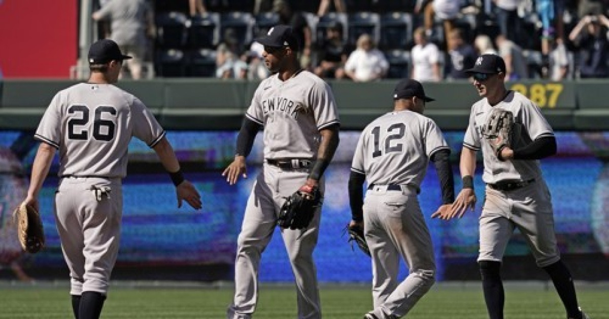 Yankees Royals Baseball